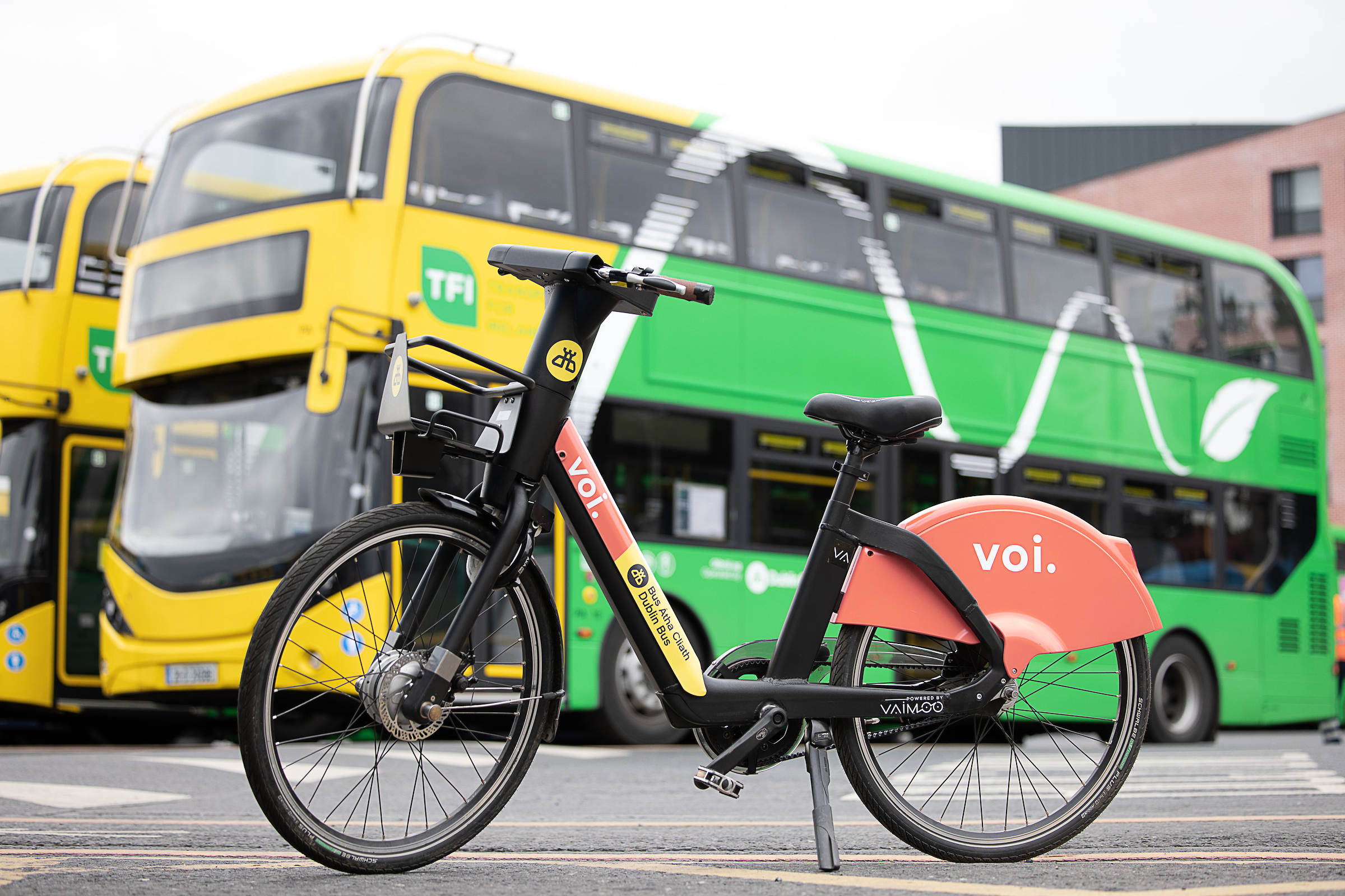 Voi-e-bike_Dublin-Bus.jpg