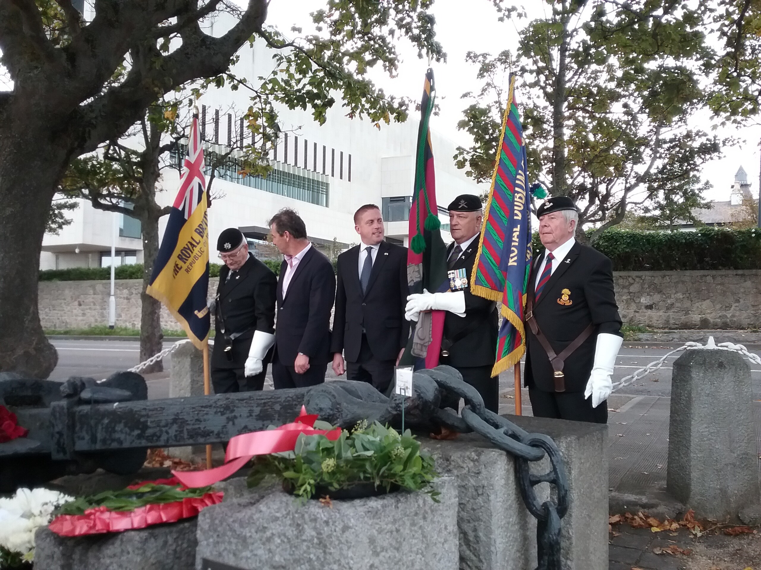Cllr.-Justin-Moylan-Deputy-Cormac-Delvin-with-Standard-Bearers-scaled.jpg