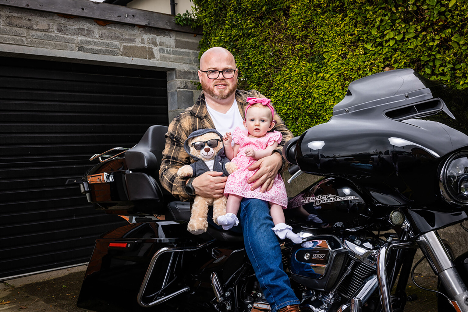 Bonnie Caffrey (six months) with father Mark Caffrey. Pic: Fintan Clarke.